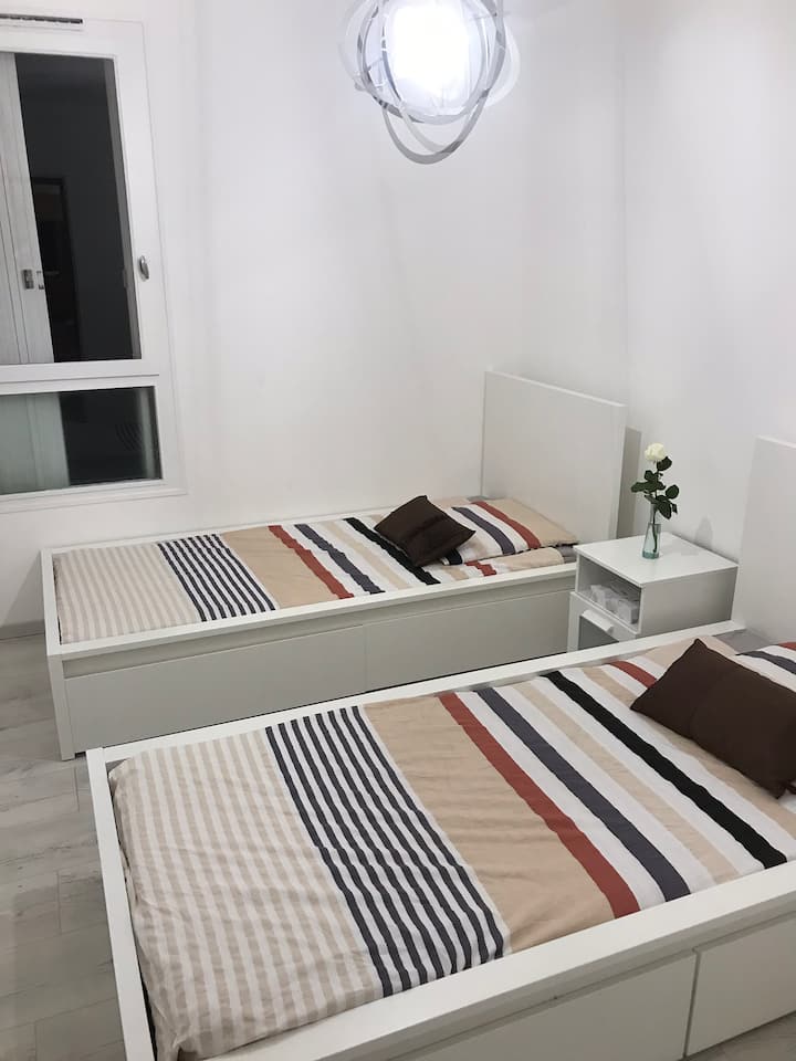 Emplacement Idéal Pour Famille Ou Amis - Franska rivieran