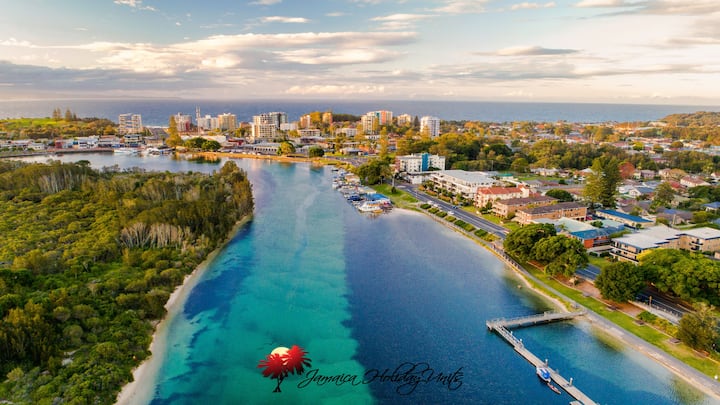 10 Minute Walk To Main Beach - Forster