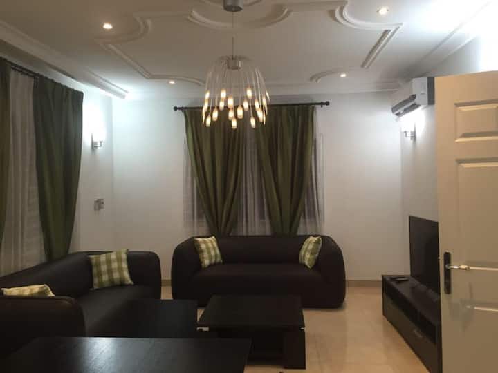 Appartements Et Chambres Chic , Propre Et Neuf - Kinshasa
