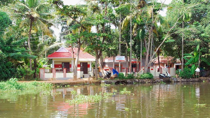 Alappuzha Holiday Rentals & Homes - Kerala, India | Airbnb