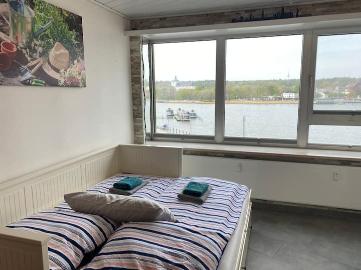 Ferienwohnung Im Wikingturm Mit Panoramablick - Schleswig