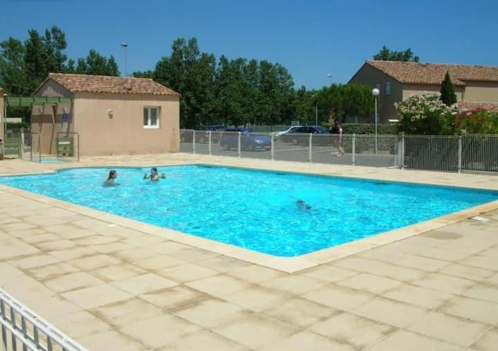 Maison Dans Résidence Avec Piscine - Sérignan