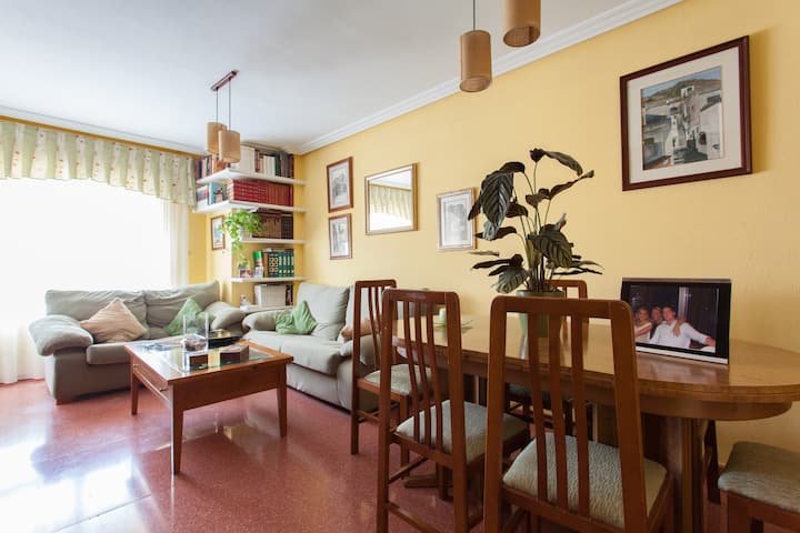 Lovely Double Room With Private Bathroom - Alicante