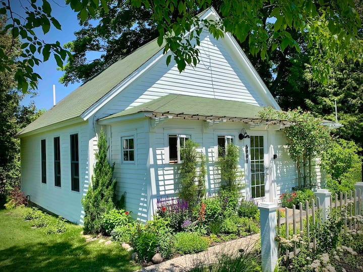 The Sweetbriar - Leland, MI