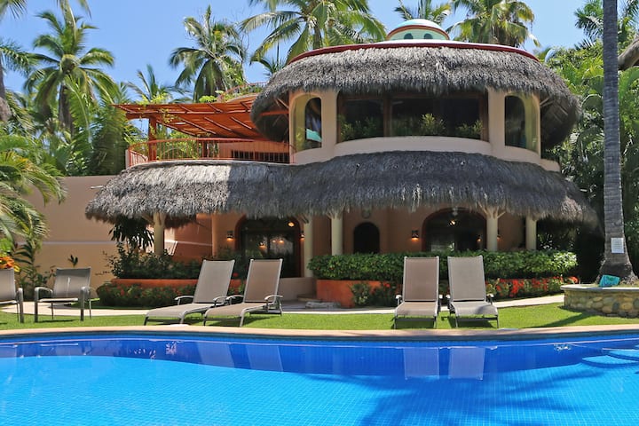 3br/3ba Charm @ Beachfront Hamacas. Casa Alegria - Sayulita