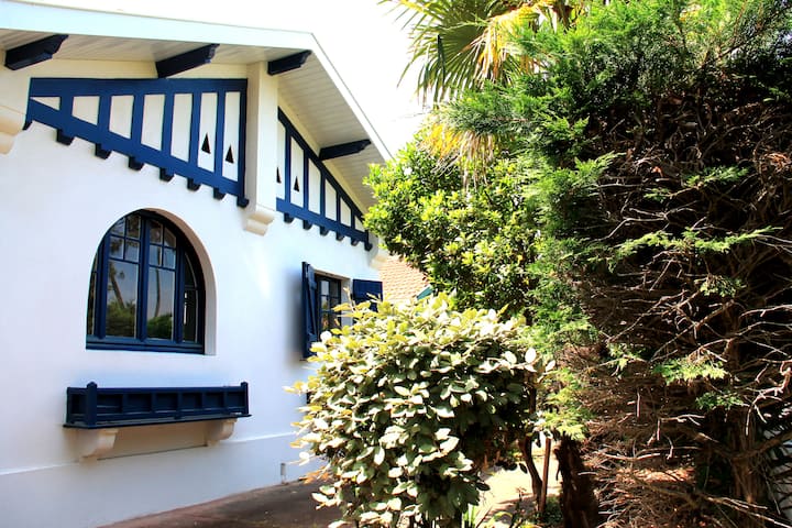 Charmante Petite Maison Au Coeur Des Abatilles - Arcachon