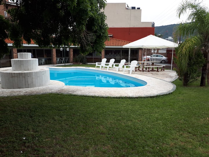 Casa Villa Carlos Paz Para 12 Personas - Villa Carlos Paz