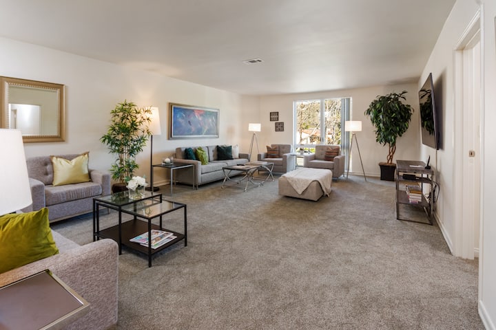 The Vip Suite - The Best Of Montrose/ Glendale - Altadena, CA