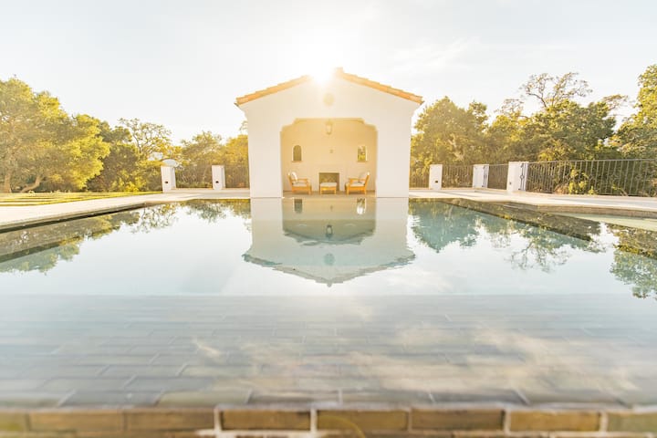 Exquisite Estately Villa (Long Term+) - Atherton, CA