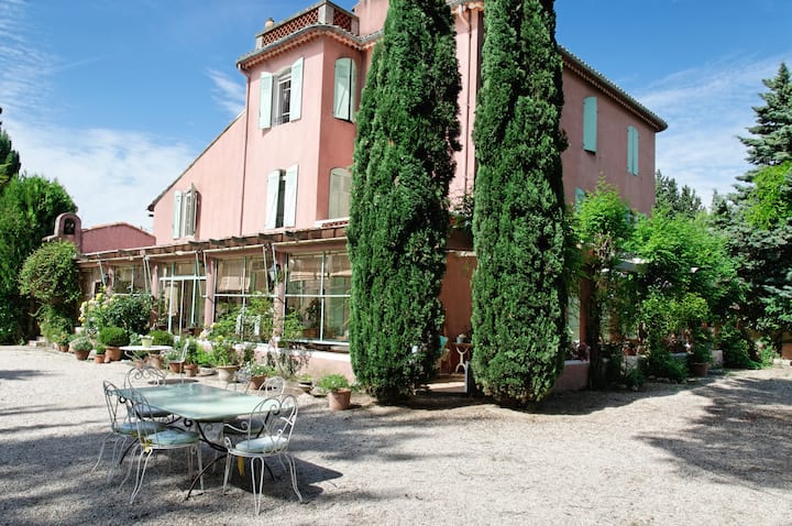 Suite Familiale, Domaine St Veran - Cavaillon