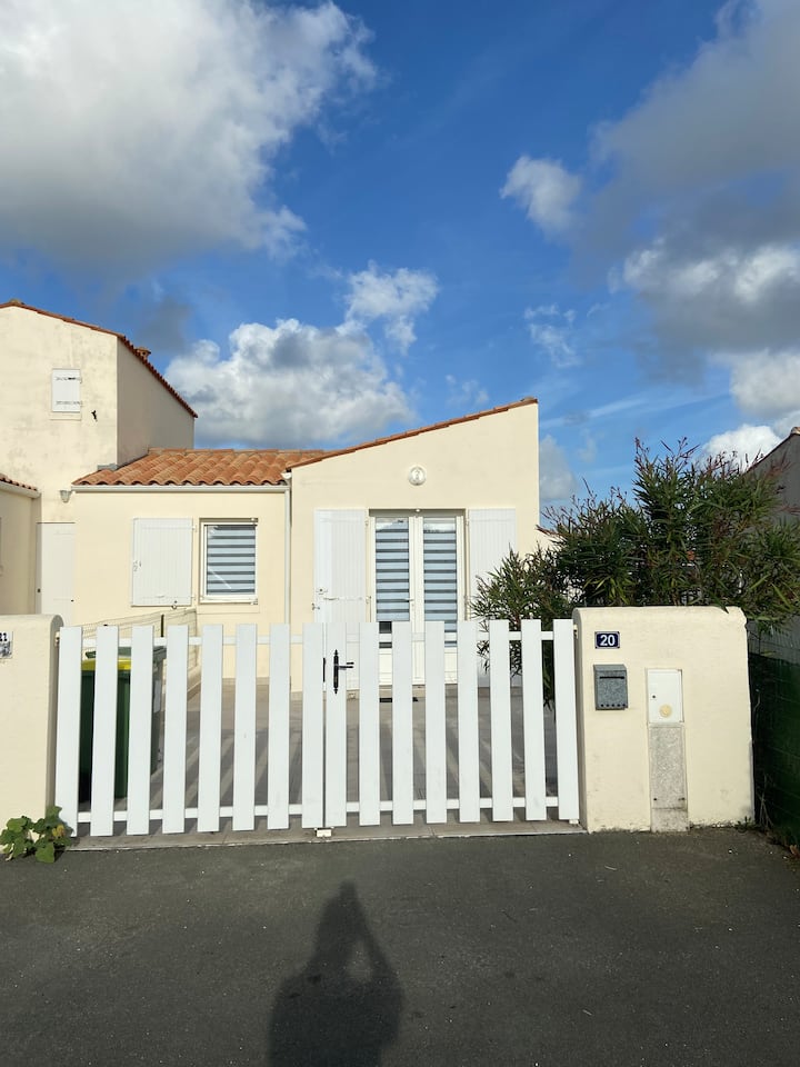 Logement Individuel à La Cotinière - France