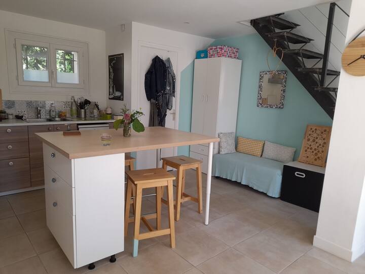 Chambre Dans Maison De Village. - Beaumes-de-Venise