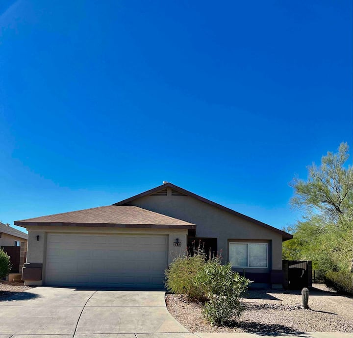 Entire Home W/gorgeous Sunsets - Carousel, Tucson