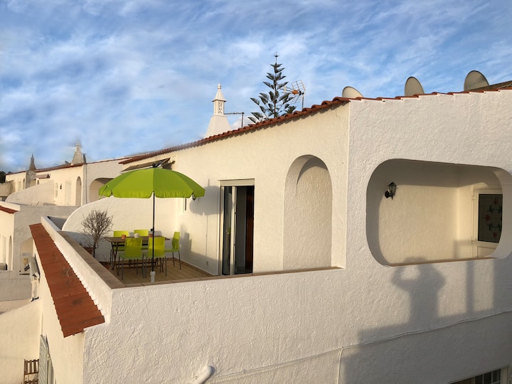 Casa Merlin - Seaview Apartment In Carvoeiro - Lagoa