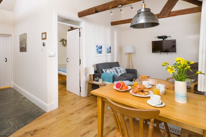 Cosy Cottage In Port Gaverne, Near Port Isaac - Port Isaac