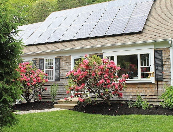 Studio In New Addition - Quintessential Cape Cod - Barnstable, MA