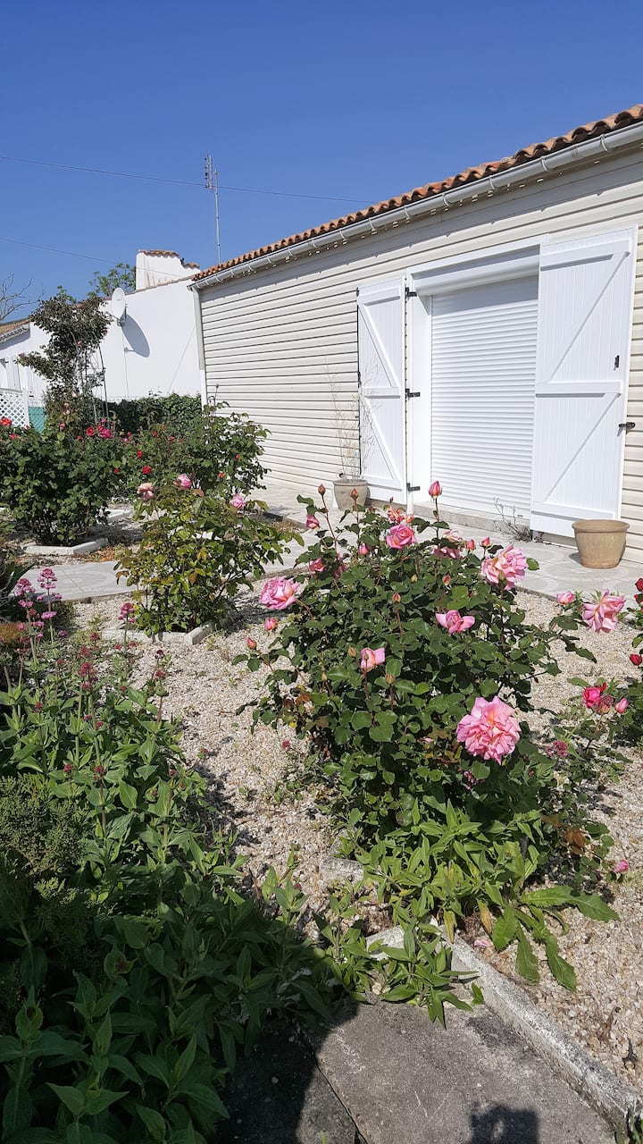 Chambre Lit Double Ou Twin -  Les Mille Roses - Île de Ré