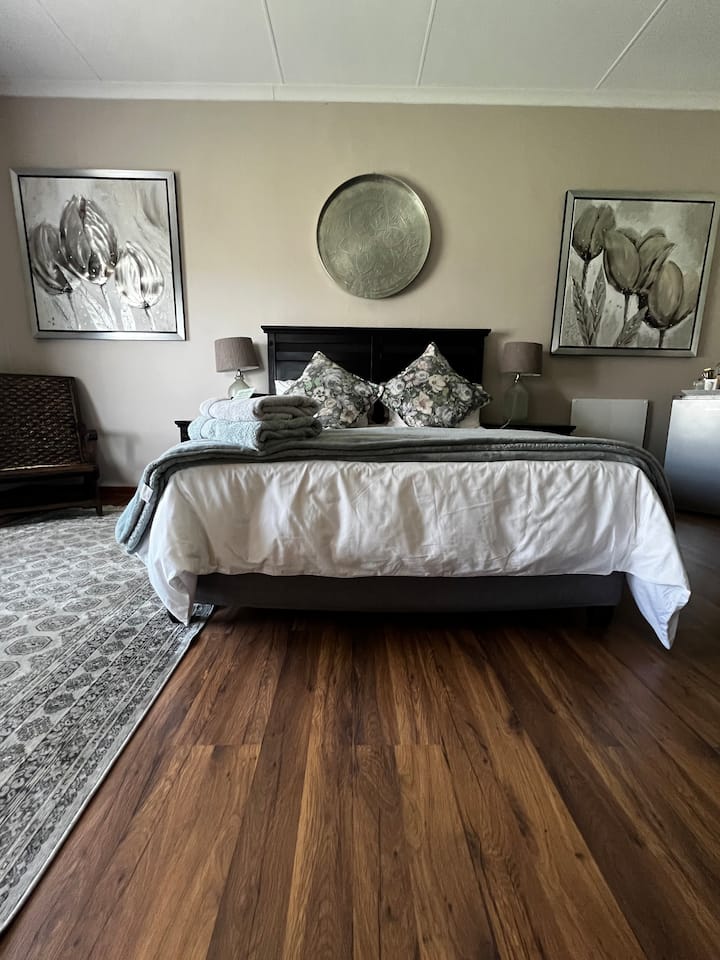 Be Our Guest Room#1 - Danielskuil