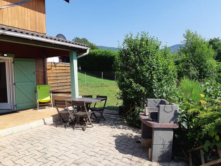 T2 Proche Du Lac D'aiguebelette Avec Terrasse - Le Pont-de-Beauvoisin