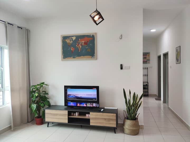 Tranquil Fairpark Apartment In Ipoh Town Center - Ipoh