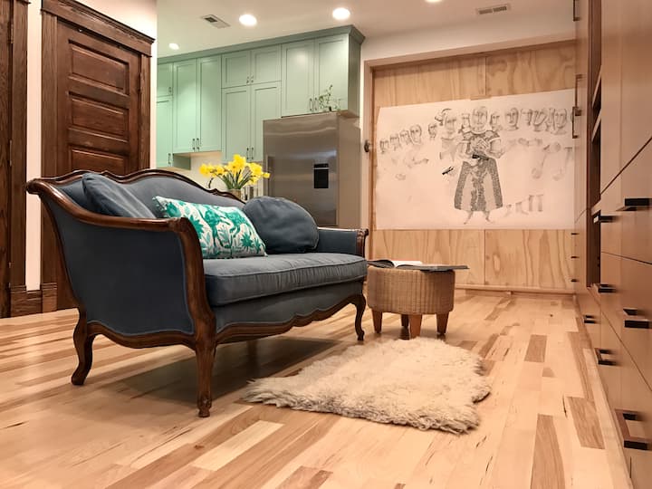 Bucktown Guest House Studio - Goose Island, Chicago, IL, USA