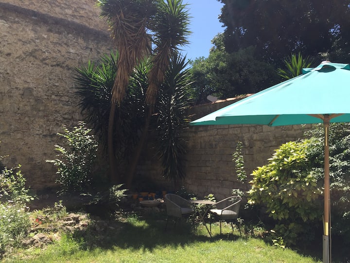 Appt 6 Pers Jardin Privé Wifi Montpellier Centre - Montpellier