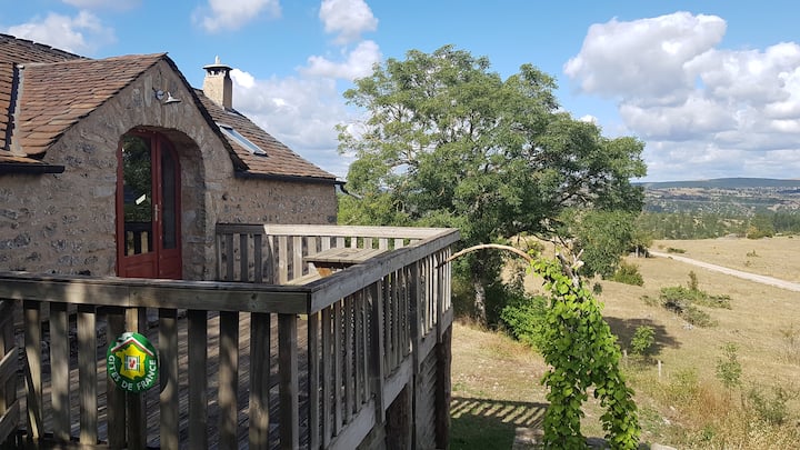 Gite Du Tompe,  Prairie à Perte De Vue - Ispagnac