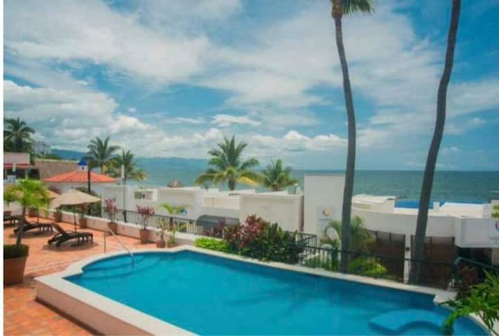 Beachfront - 1 Bedroom Condo - Puerto Vallarta