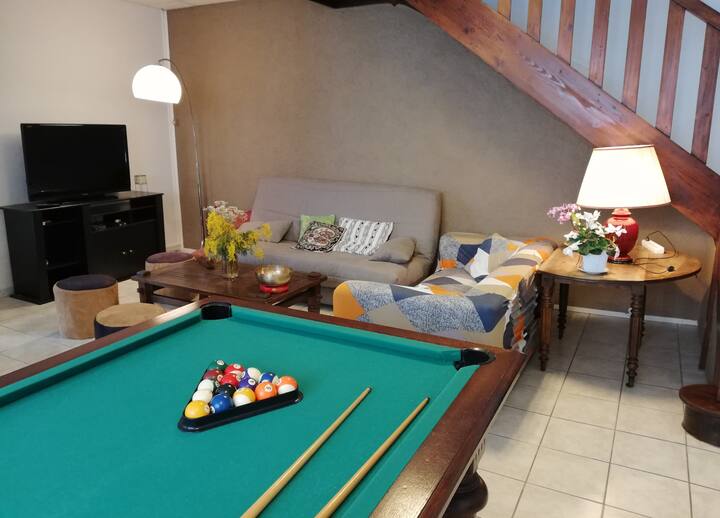 Agréable Duplex 160 M2 Au Calme Avec Cour - Mâcon