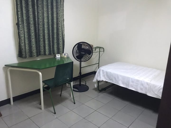 Mooie Kamer In Goed Beveiligd Wooncomplex. - Suriname