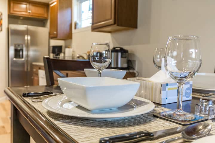 Stylish North Hollywood 2br Home In Ideal Location - バーバンク, CA