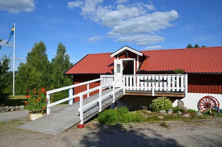 ÄLvbacken Bed & Breakfast - Lilla Edet