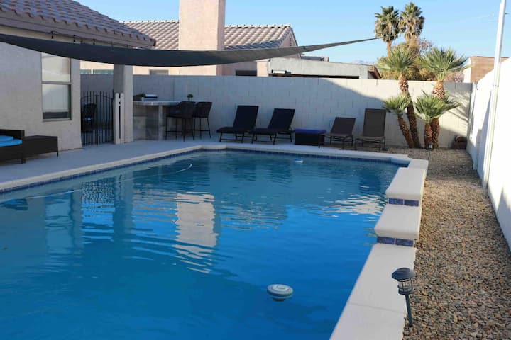 Newly Remodeled ! 10 -15 Edc Festival Dtlv,strip - Turquoise Lake, North Las Vegas
