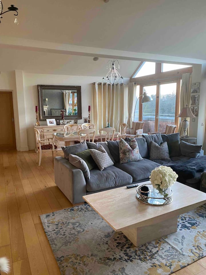 Fabulous En-suite In Penthouse - Dunboyne