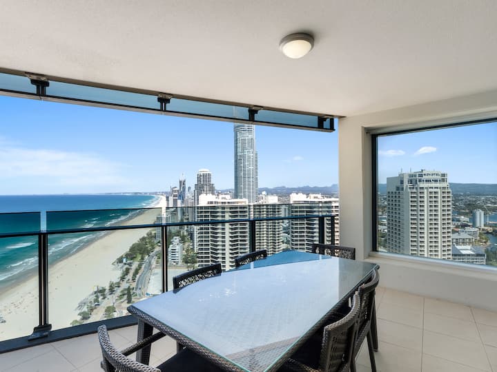Surfers Paradise Luxury To Soothe The Soul! - Gold Coast