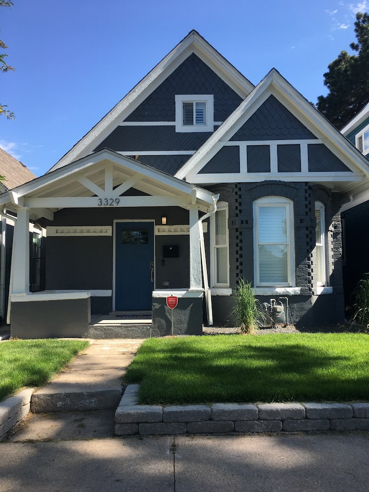 Victorian Home In Denver’s Hip Highlands Square - Denver, CO