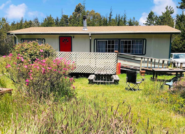 Mendo Coast Cozy House - Mendocino, CA