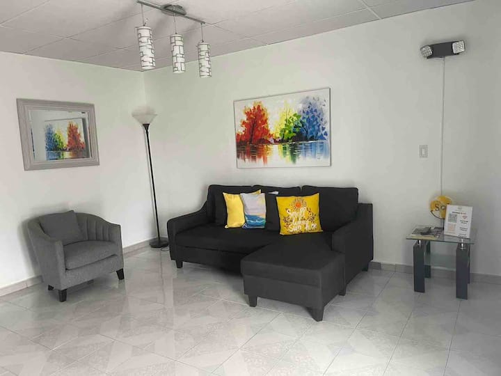 Sol / Tesla Solar / No Blackouts - San Juan