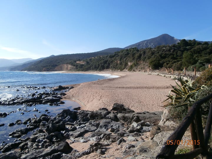 Grazioso Appartamento Vista Mare - Cala Gonone