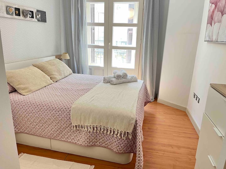 En El Corazon De Málaga. Home Away From Home." - Málaga