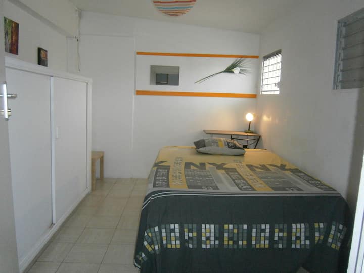 Chambre En Colocation Centre Du Gosier - Guadeloupe