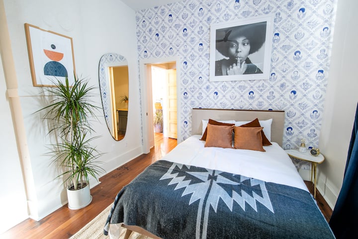 Marine Layer House On Magazine St New Orleans, La - United States