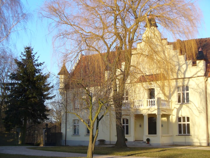 Hochwertig Saniertes Gutshaus - Meyenburg