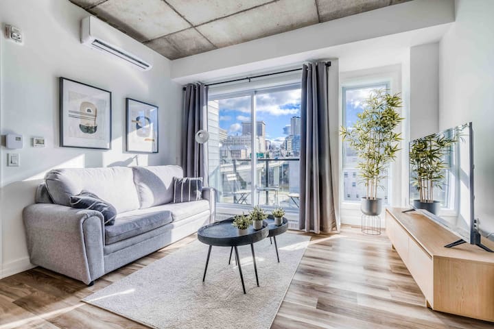 Le 905 | Condo Downtown Québec + Parking - Québec, QC