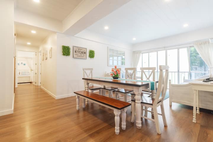 2f Cozy 2.5 Br 3t/b,120 Sqm Condo Front Burnham - Baguio