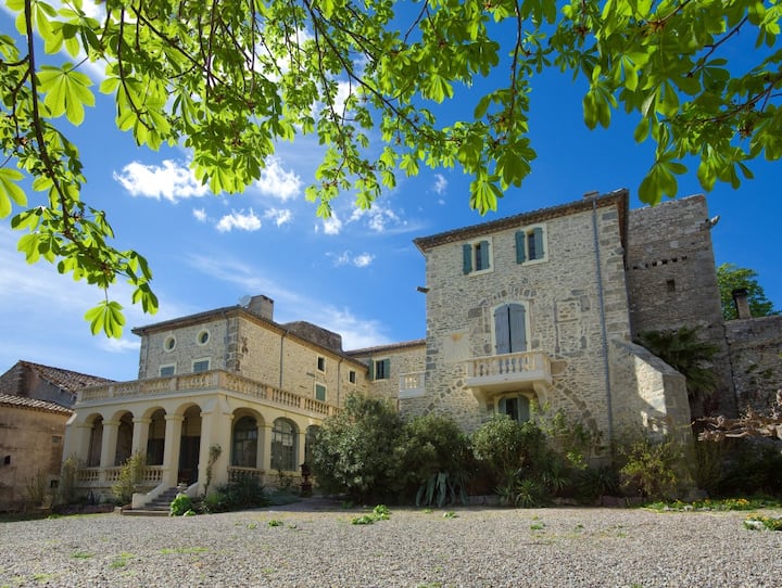 Le Château De Paulignan En Entier - Aude