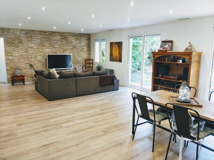 Maison De Plain-pied Au Vert, Au Calme. - Mitry-Mory