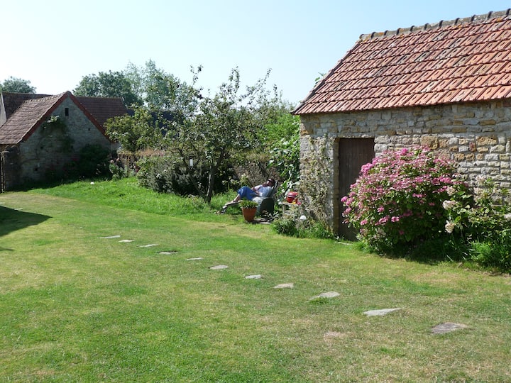 Modernised Farmhouse, Beach 2km - Plage de Quinéville