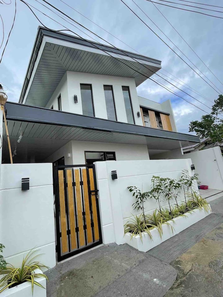 House For Rent - Best Value, Super Clean & Comfy - Tagbilaran City