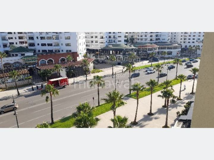 Bel Appartement à 2 Min Du Train Tgv Et De Plage - Tangier